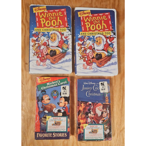 Media | Disney Christmas Mickeys Christmas Carol Jiminy Cricket Winnie ...